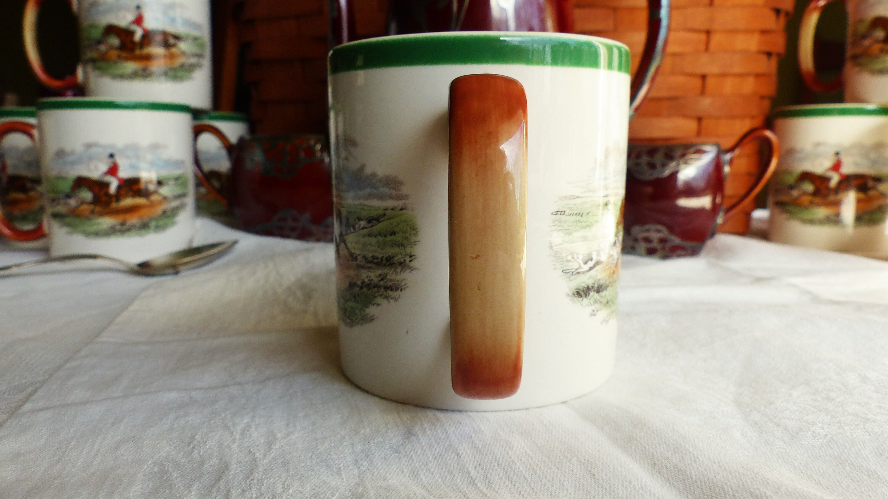 Rare Spode 'the Hunt' Coffee Mug(s) ~ Green Trim, Taking the Lead ...