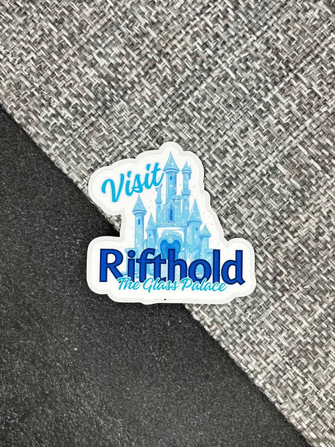Rifthold - the Glass Palace - Throne of Glass Travel Sticker ...