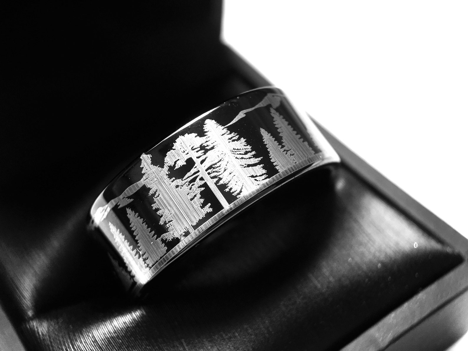 Mens Ring Mens Wedding Band Black Mustang Car Engraved Ring - Etsy