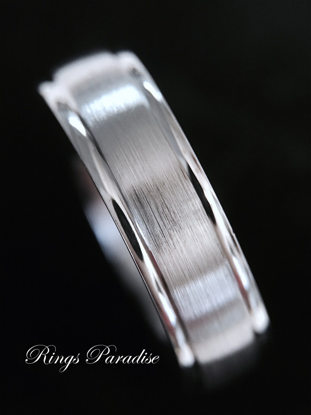 Classic and Elegant Wedding Bands, Men's Women 14K Gold Wedding Bands ...