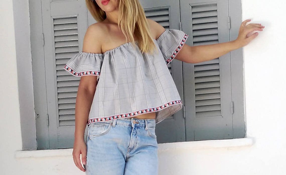 Off the Shoulder Topruffle Top off the Shoulder Ruffle - Etsy