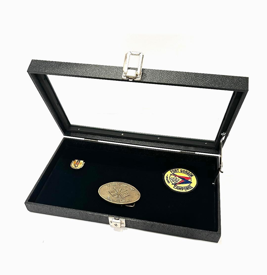 Clearance Key Locking & Lid Support Glass Top Lid With Pad Display Box ...