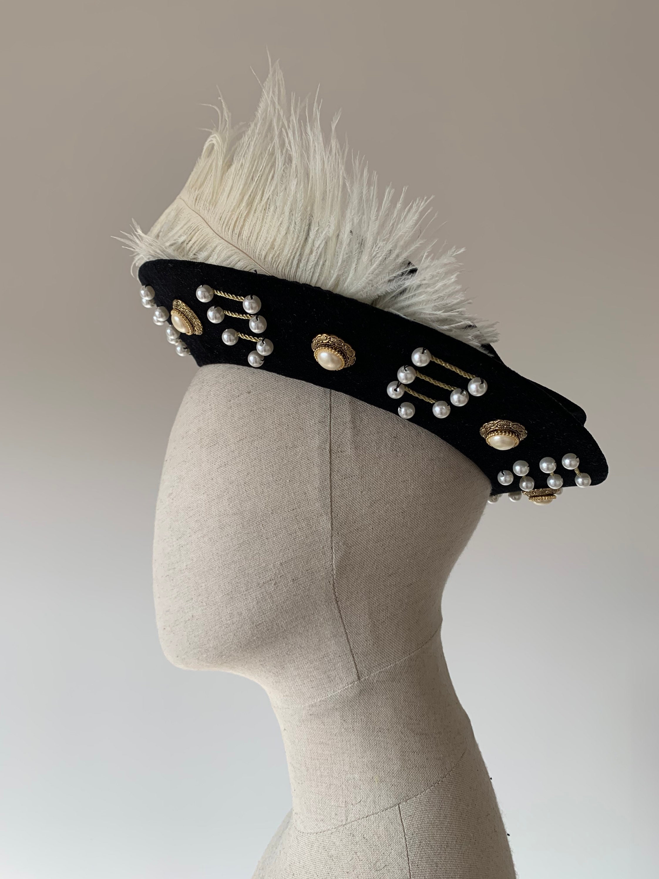 Henry VIII Henrician Bonnet Tudor Hat Cap Velvet Feathers - Etsy