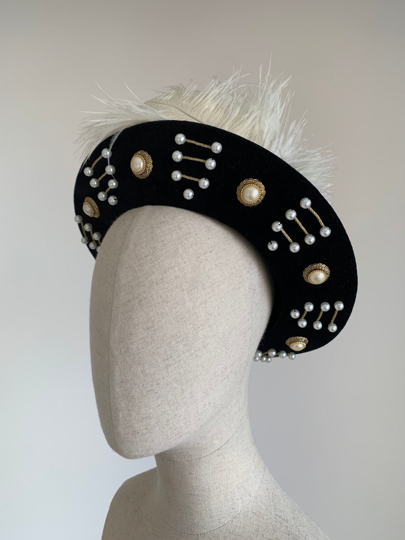 Henry VIII Henrician Bonnet Tudor Hat Cap Velvet Feathers - Etsy