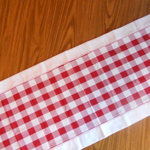 White and Red Checkered Table Runner, 15,5" X 54" Table Runner, Ready ...