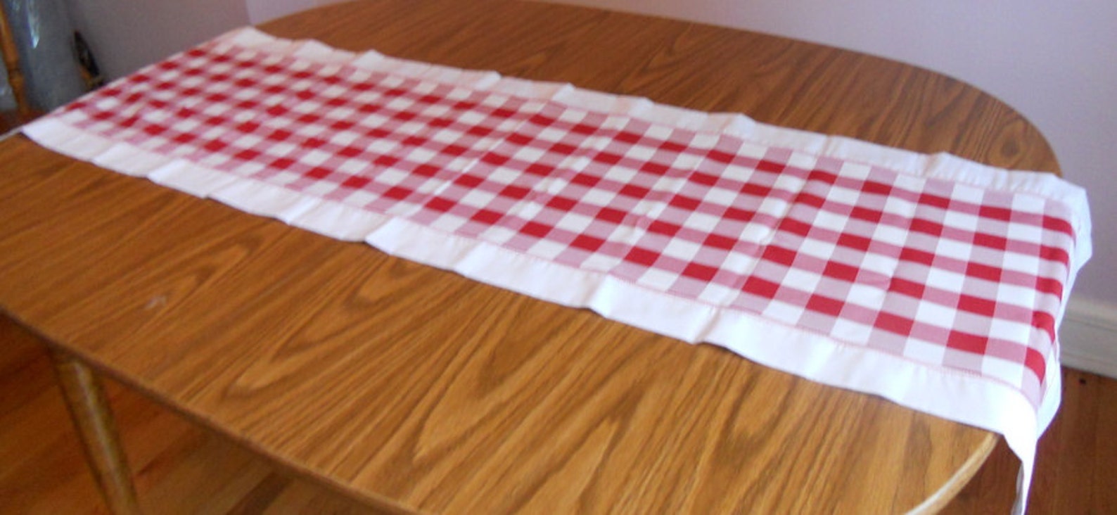 White and Red Checkered Table Runner, 15,5" X 54" Table Runner, Ready ...