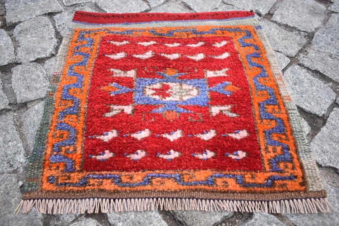 Vintage Turkish Bag Face Rug, 17'' X 14'' Anatolian Oushak Bag Face Rug ...