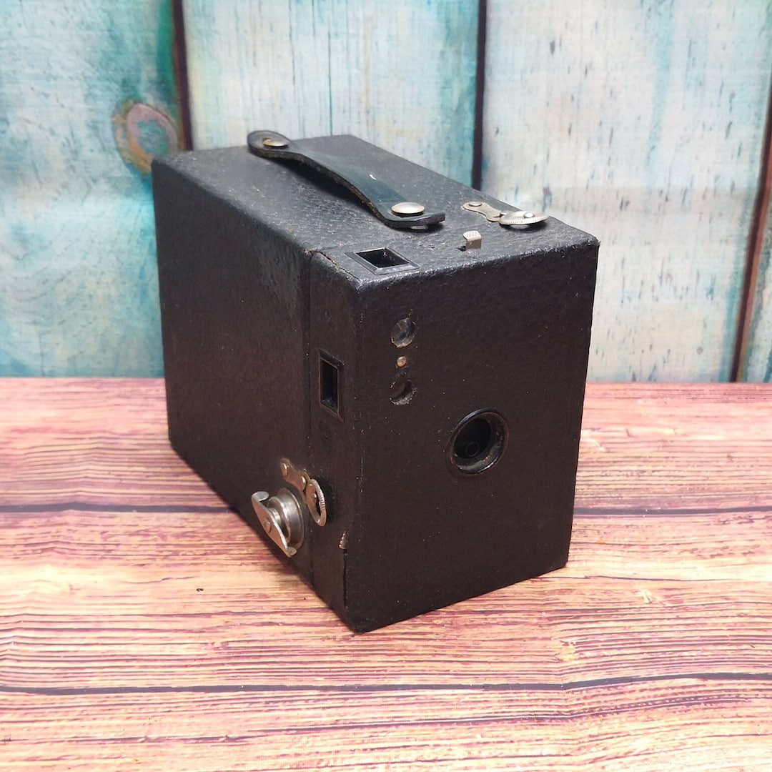 Serviced 1920s Kodak No2 Cartridge Hawk-eye Model B Roll Film Box ...