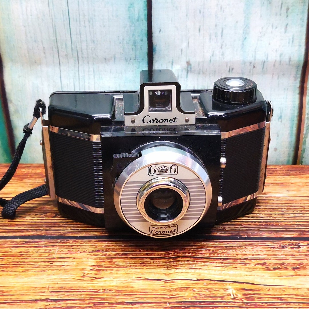 Serviced Art Deco 1950s Coronet 6x6 Medium Format 120 Roll Film Camera ...