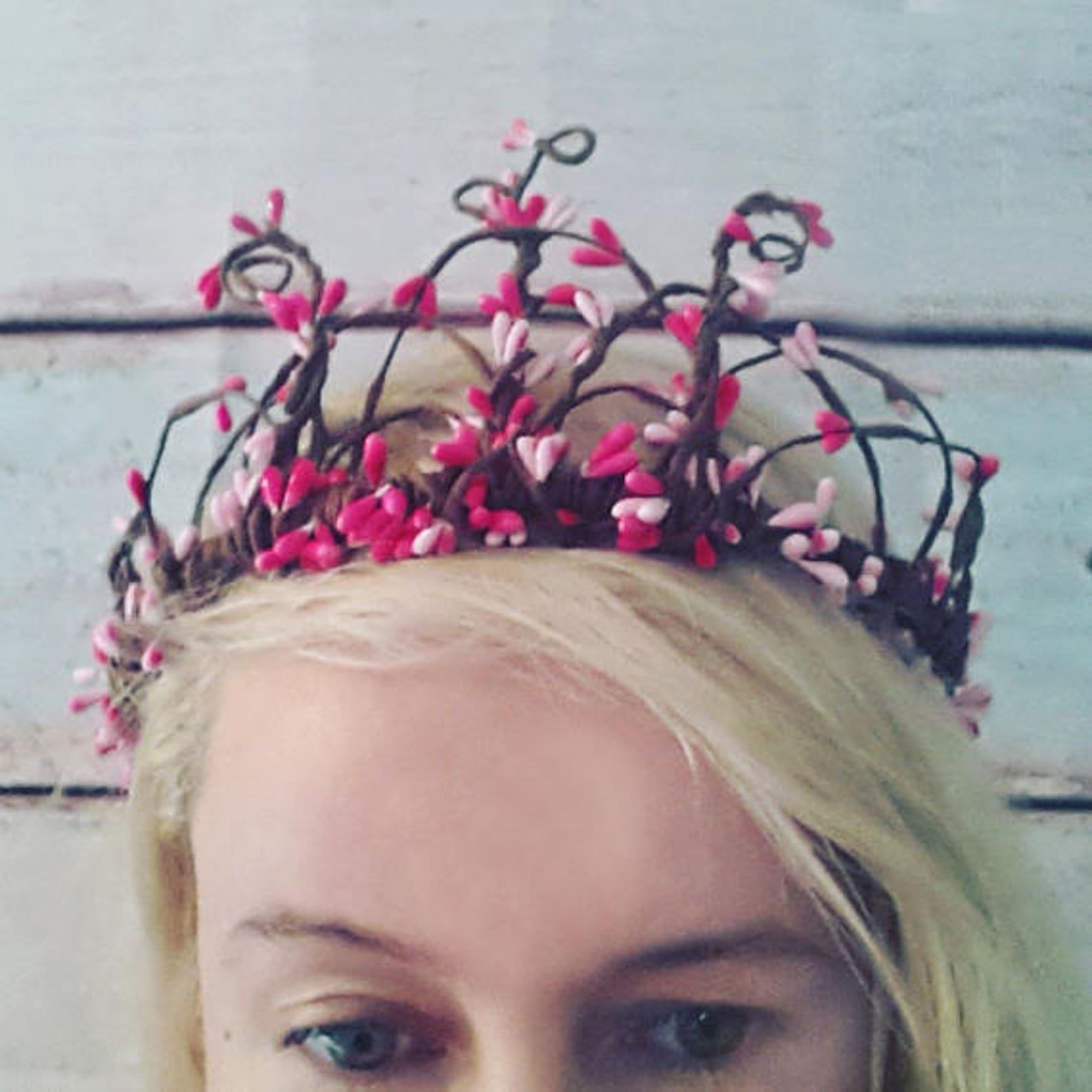 Woodland Priestess Crown Hot & Baby Pink Bud Berry Stamen Hair Flower ...