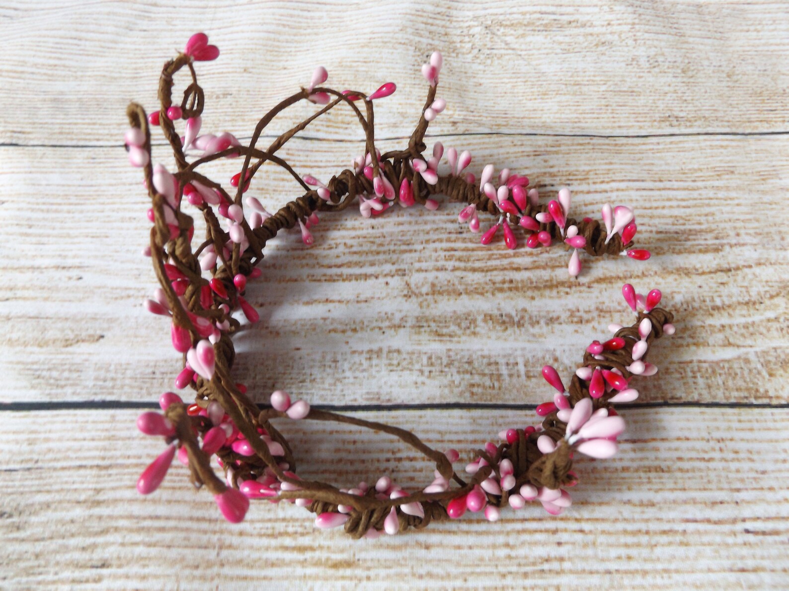 Woodland Priestess Crown Hot & Baby Pink Bud Berry Stamen Hair Flower ...