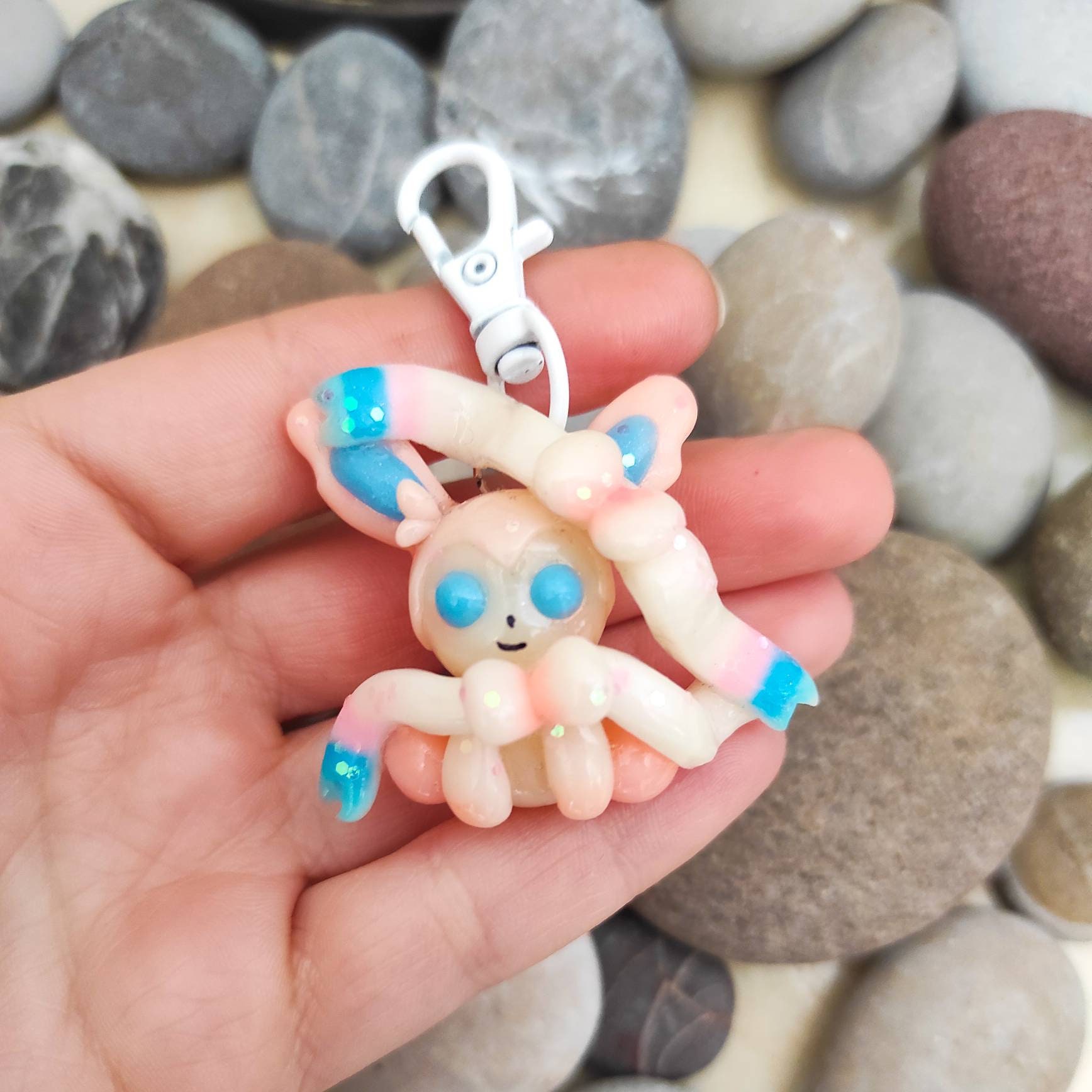 Eeveelution Charm, Leafeon Charm, Umbreon Charm, Espeon Charm, Glaceon ...