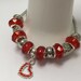 Bracelet charm's rouge avec perles variées et coeur | Etsy