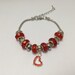 Bracelet charm's rouge avec perles variées et coeur | Etsy