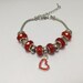 Bracelet charm's rouge avec perles variées et coeur | Etsy