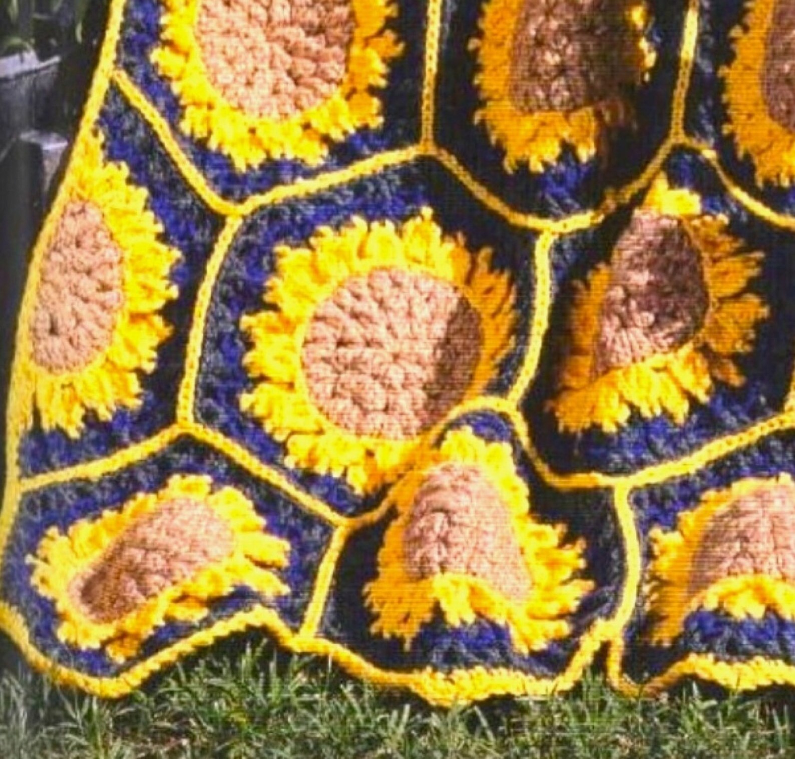 Sunflowers Afghan Vintage Crochet Pattern PDF Hexagon Motif - Etsy