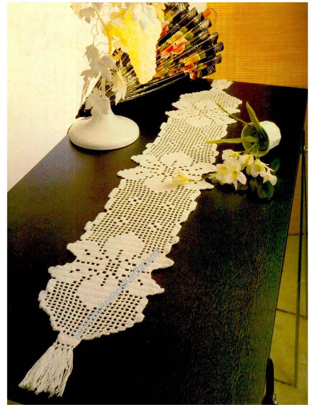 Table Runner Vintage Filet Crochet Pattern Table Center Piano Scarf ...