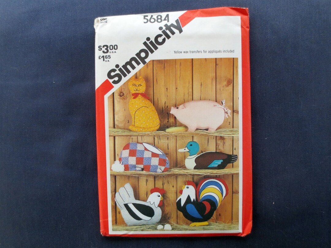 1982 Animal – Rabbit, Pig, Cat, Duck, Hen, Rooster - Pillows Uncut Vintage Pattern, Simplicity ...