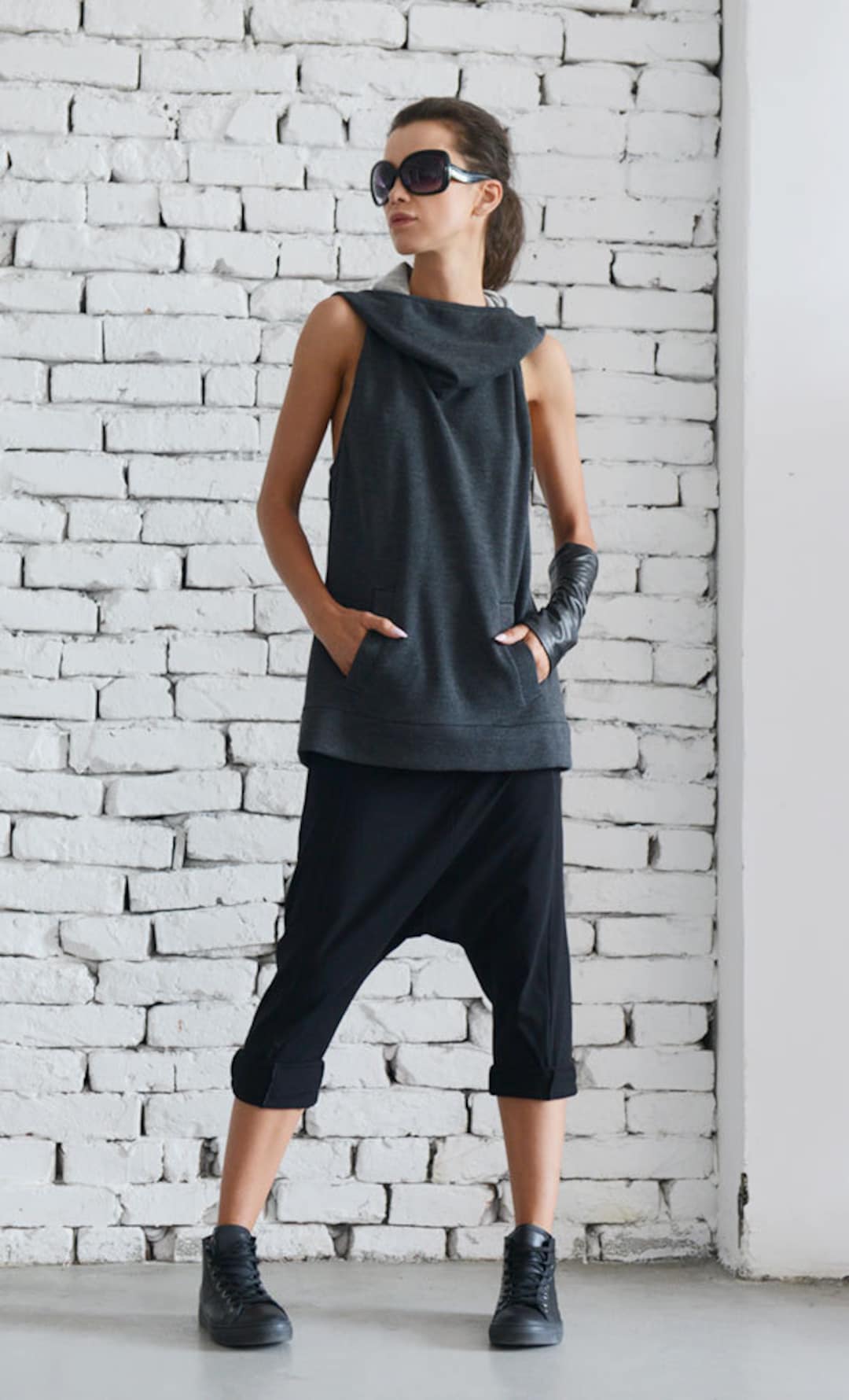 Dark Grey Hooded Top/extravagant Summer Vest/casual Tunic With Hood ...