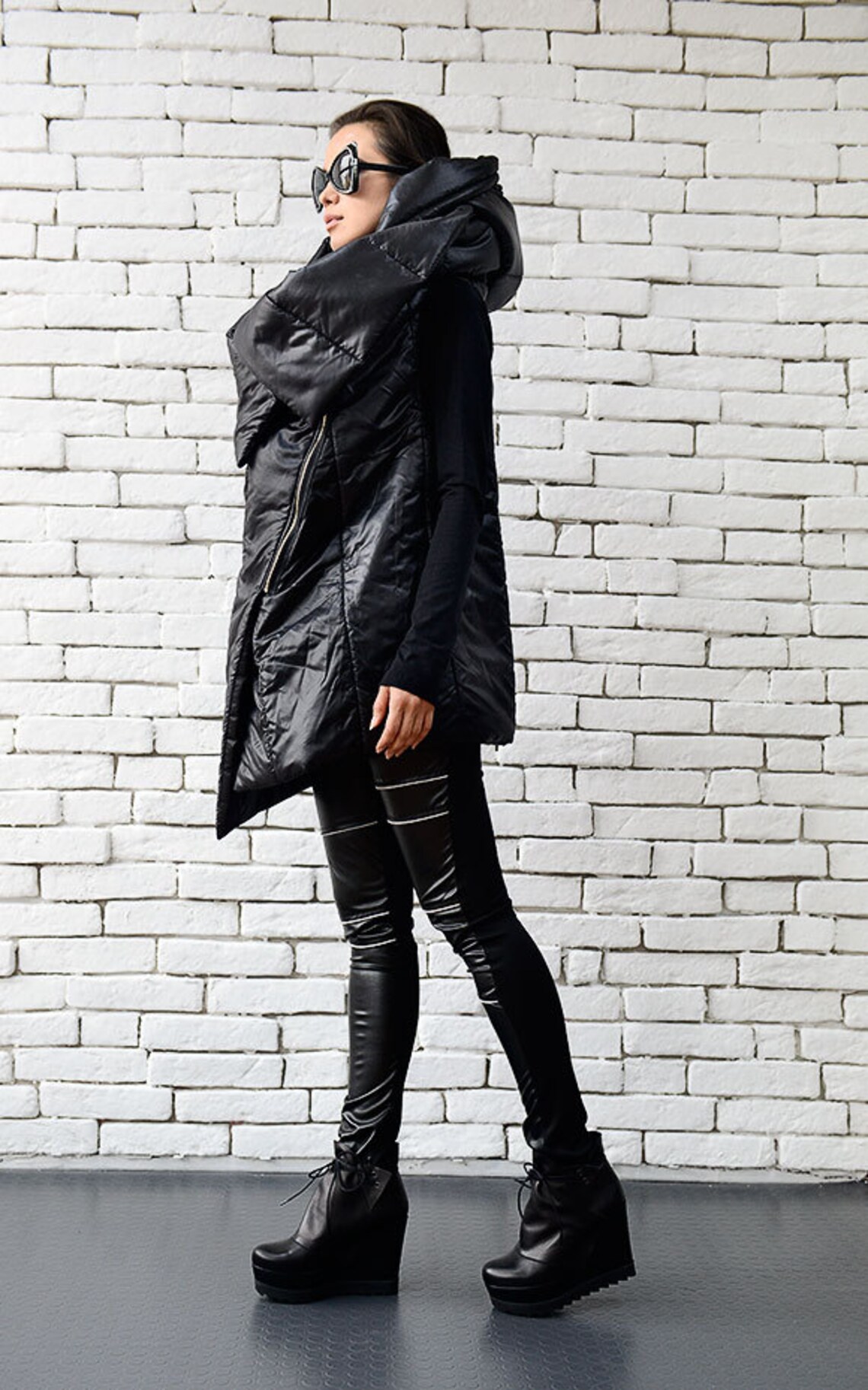 Black Sleeveless Coat/extravagant Loose Jacket/hooded - Etsy Canada