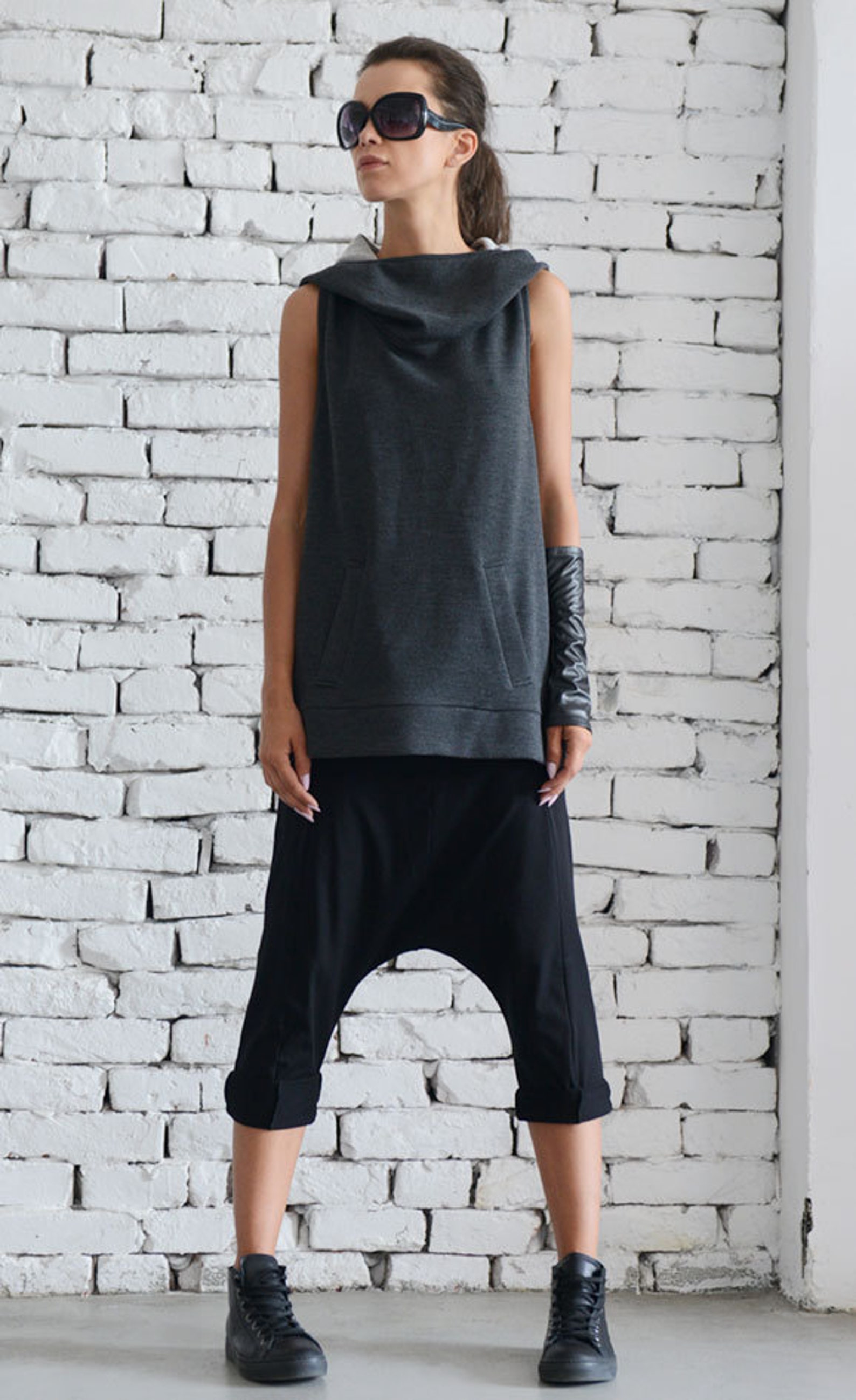 Dark Grey Hooded Top/extravagant Summer Vest/casual Tunic With Hood ...