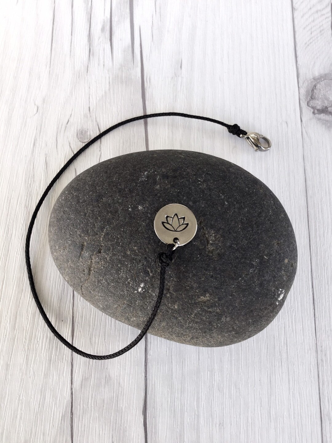 Camera Lens Cap Leash - Paracord Lens Cap Holder - Lens Cap Keeper ...