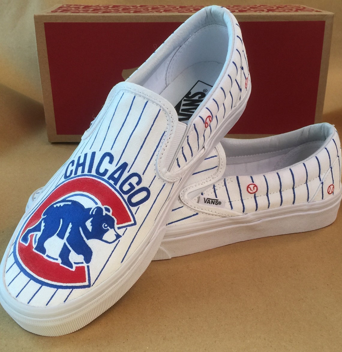 Custom Hand-painted Chicago Cubs Converse - Etsy