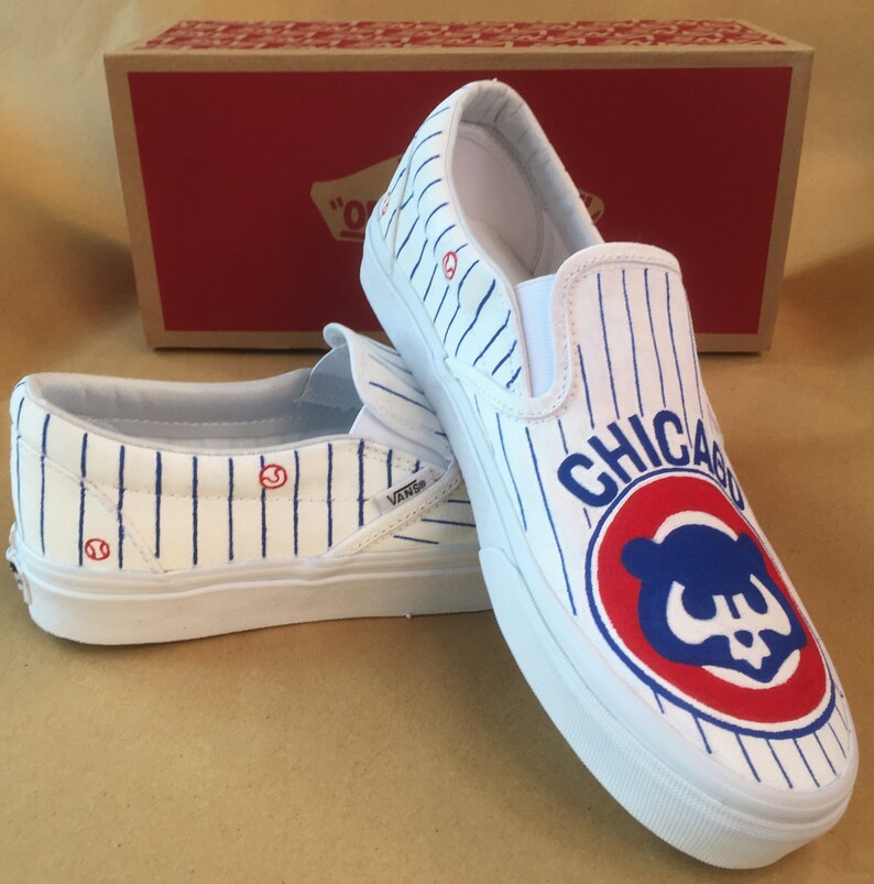 Custom Hand-painted Chicago Cubs Converse - Etsy