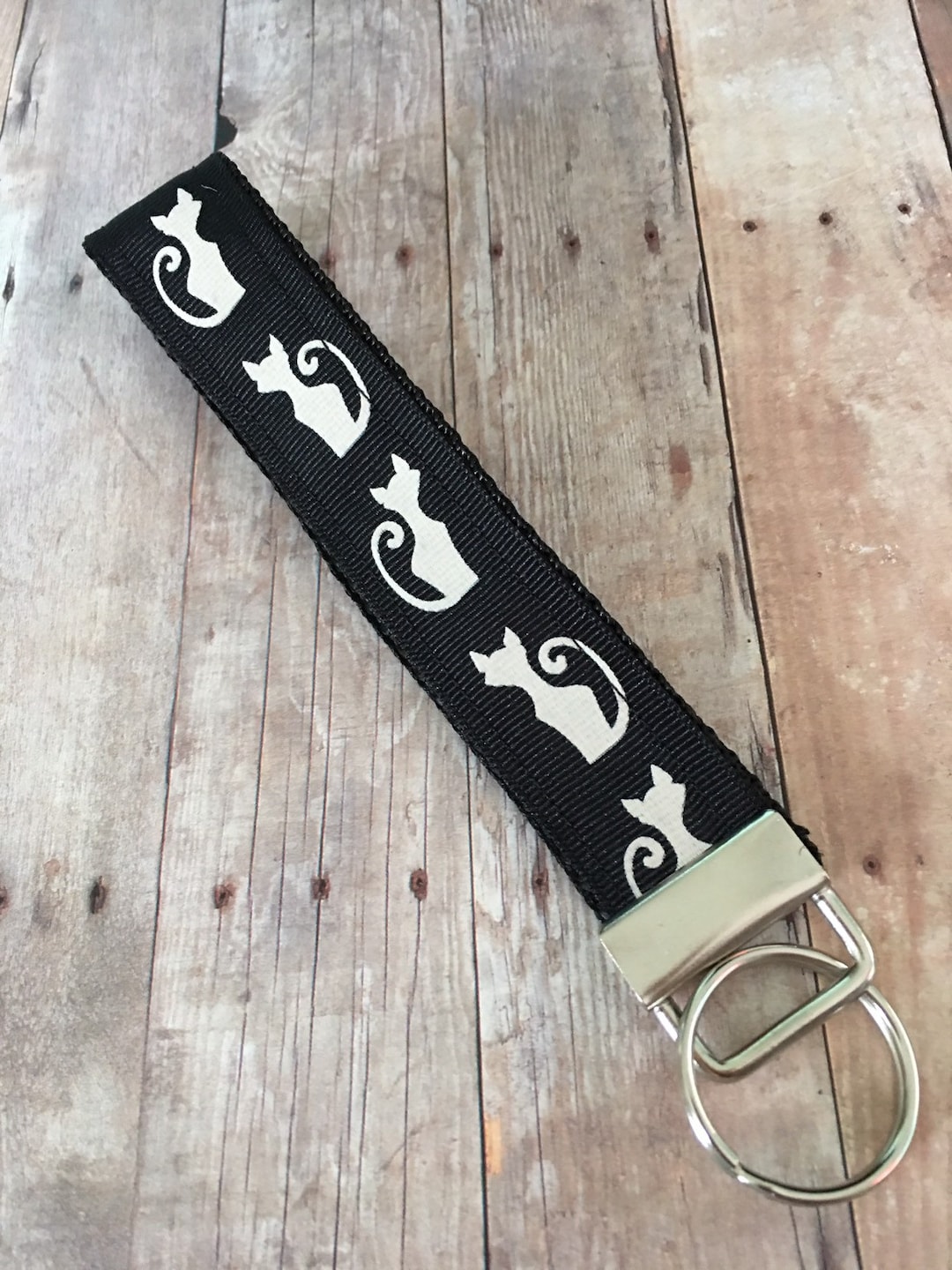 Halloween Cat Keychain, Key Holder, Wristlet, Black Cat, White Cat, Key ...