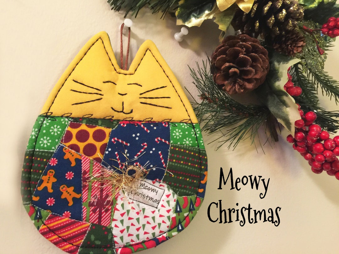 Quilted Christmas Cat Coaster, Cat Lover Holiday Gift, Kitty Mug ...