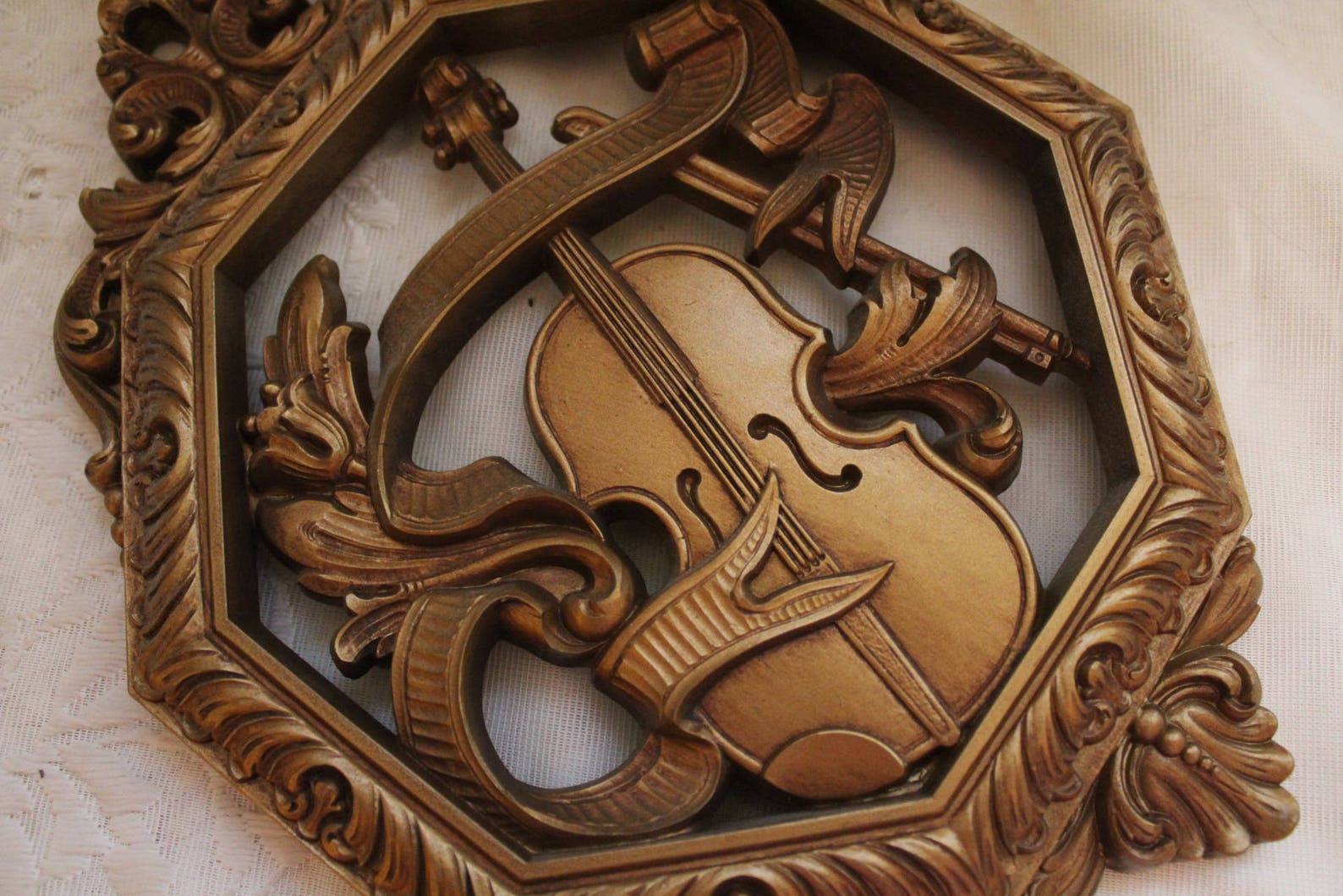 Vintage 1976 MUSICAL INSTRUMENT PLAQUE Set of Two 12-inches - Etsy