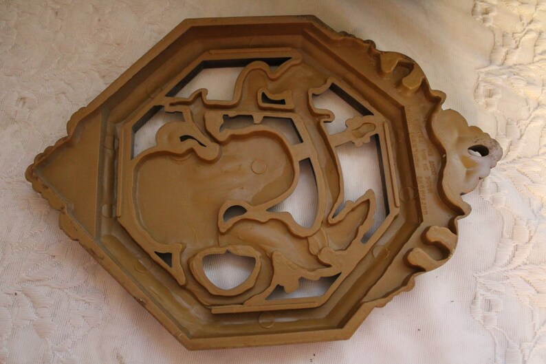 Vintage 1976 MUSICAL INSTRUMENT PLAQUE Set of Two 12-inches - Etsy