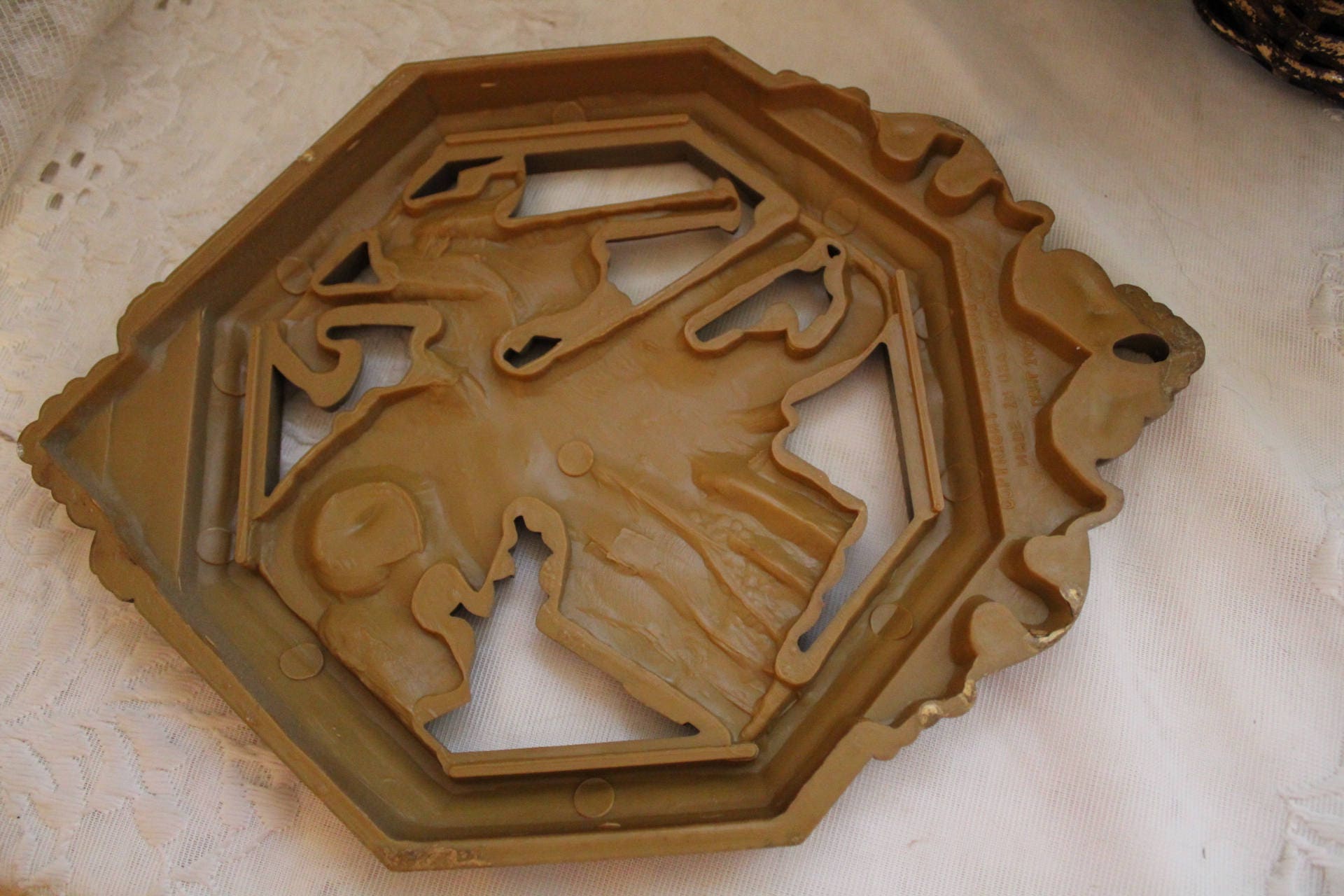 Vintage 1976 MUSICAL INSTRUMENT PLAQUE Set of Two 12-inches - Etsy