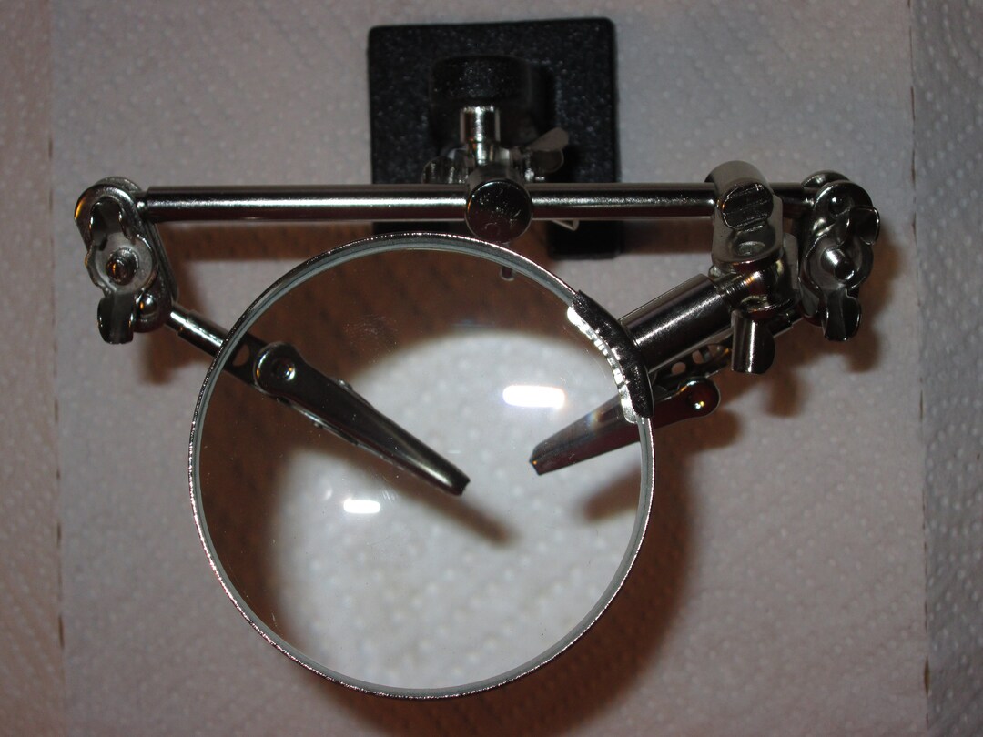 Bench Magnifying Glass A Craft Tool Base Work Station With Moving Arm ...