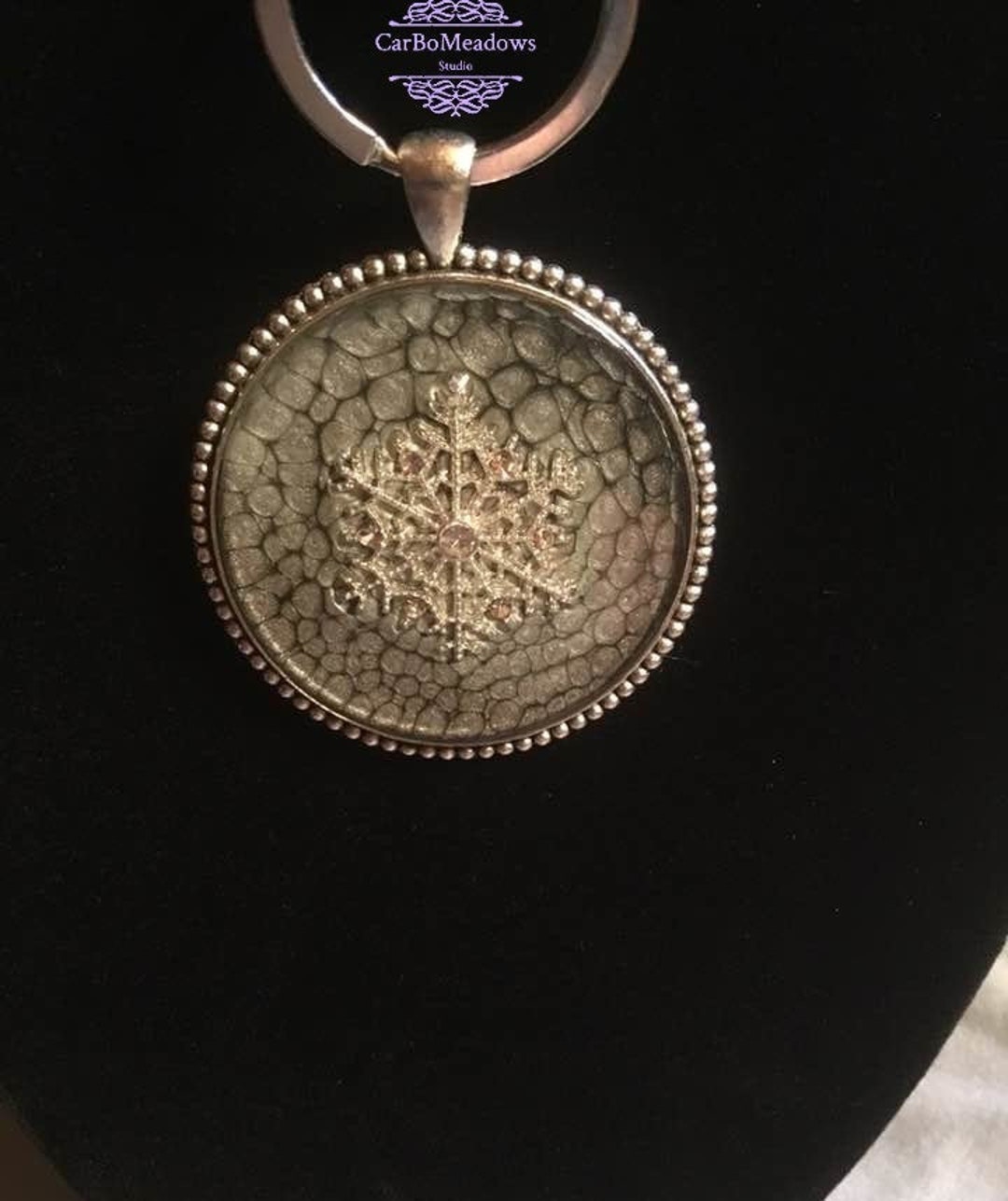 North Carolina - Snowflake in the Snow Key Chain/zipper Pull - Etsy