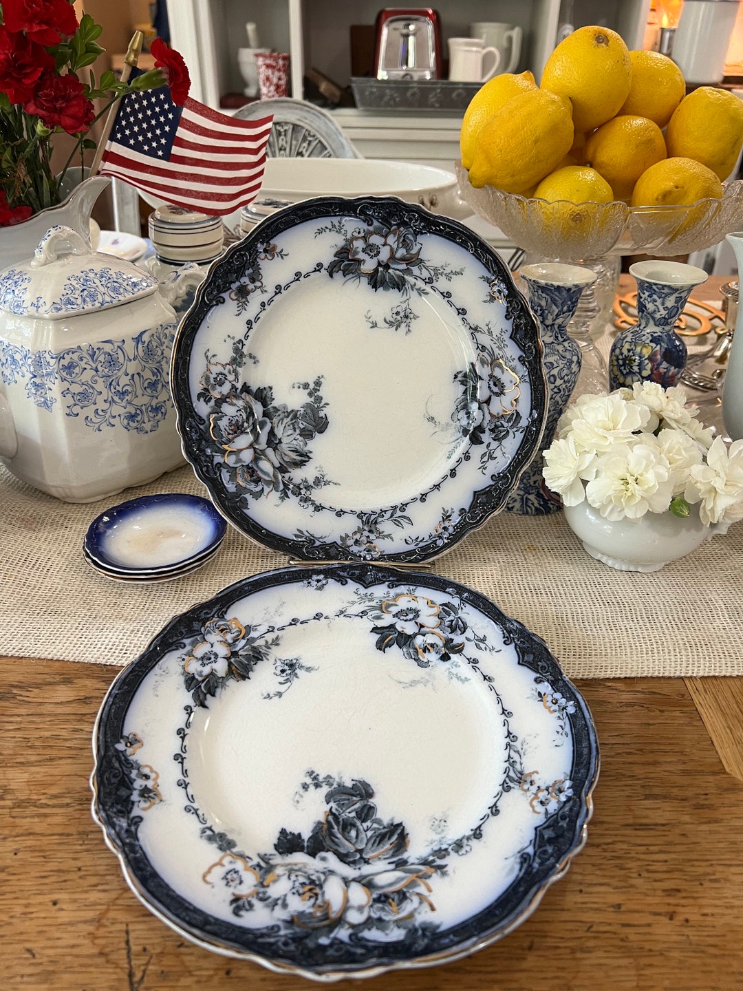 Blue and White Vintage Set of 2 Meakin Plates - Etsy