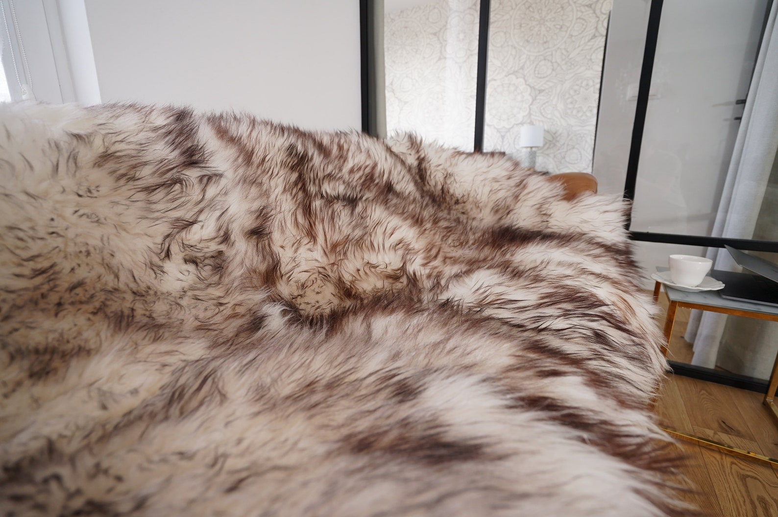 GIANT SHEEPSKIN Triple X Mouflon White Brown Throw Genuine Leather ...