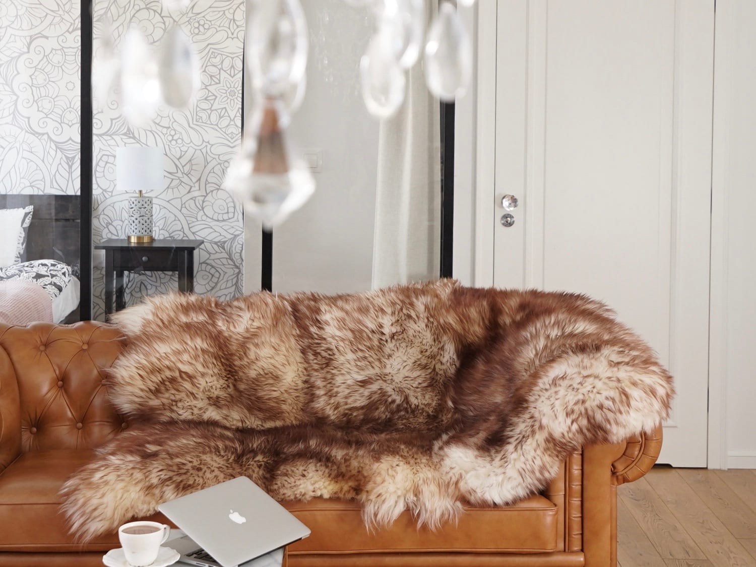 GIANT SHEEPSKIN Triple X Mouflon White Brown Throw Genuine Leather ...