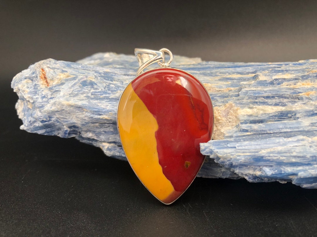 Mookaite Jasper Pendant // Mookaite Jasper Pendant // Teardrop Setting ...