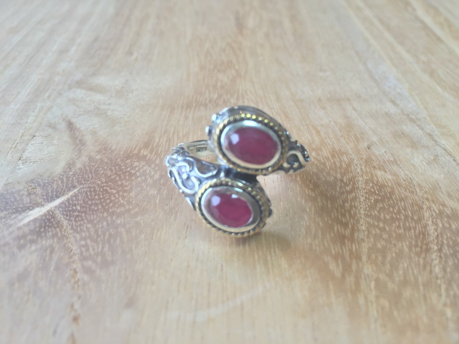 Two-tone Ruby Silver Ring // 925 Sterling Silver // Oval Swirl - Etsy