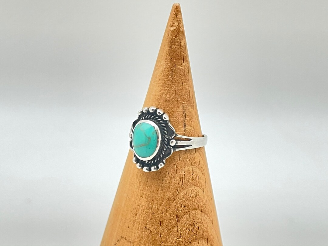 Oxidized Bali Turquoise Ring // Sizes 6 to 9 - Etsy