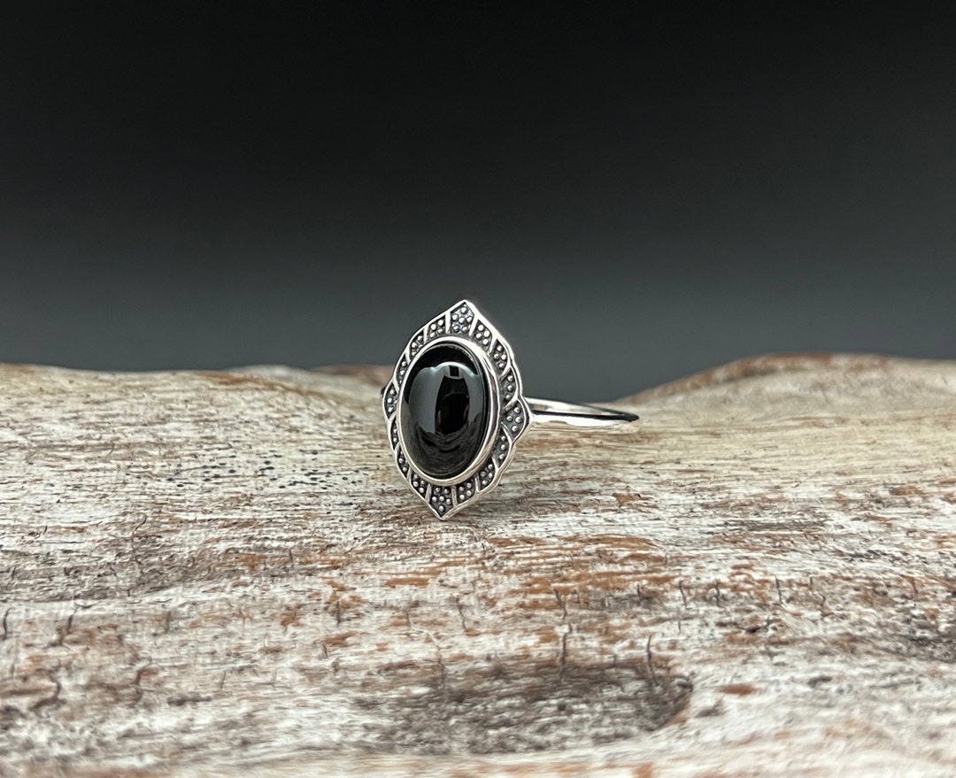 Bali Design Onyx Ring // 925 Sterling Silver // Oxidized// Sizes 5 to ...
