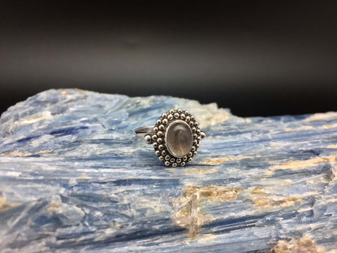 Labradorite Ring // 925 Sterling Silver // Beaded Oval Setting // Size ...