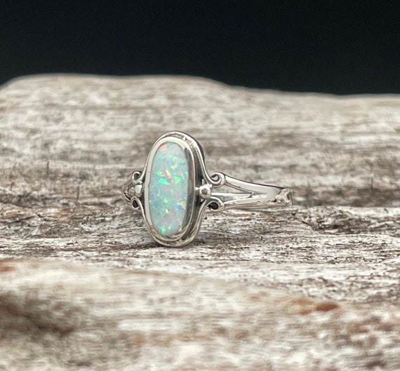 Silver Opal Ring // 925 Sterling Silver // Oxidized // Sizes 5 - Etsy