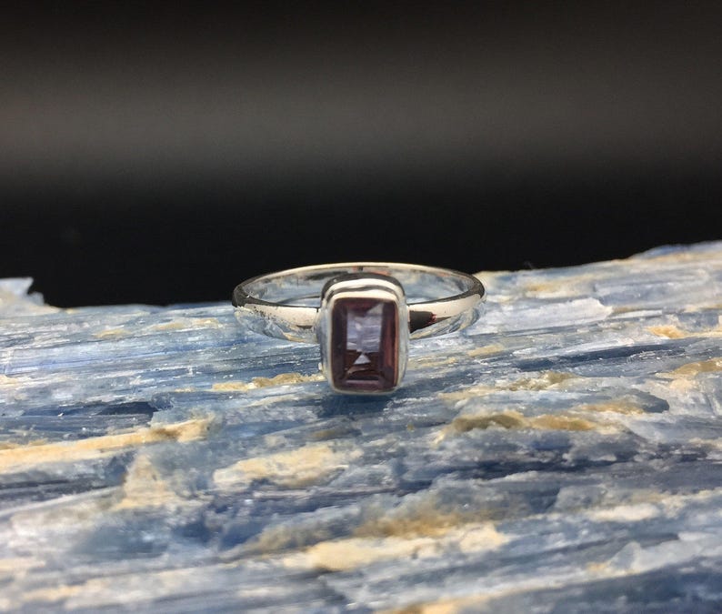 Simple Amethyst Ring // 925 Sterling Silver // Rectangular - Etsy