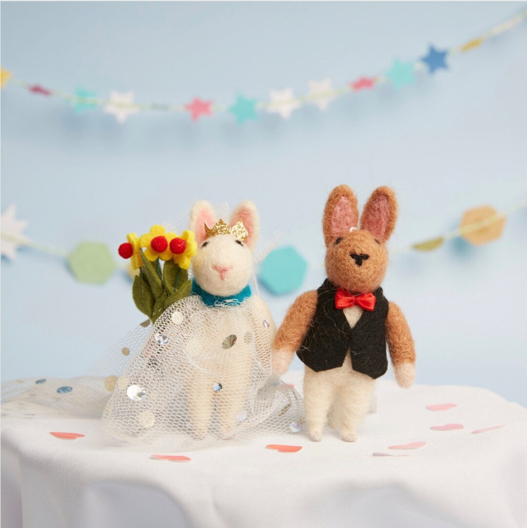 Make Your Own DIY Wedding Cake Topper Bride and Groom Mice Wedding ...