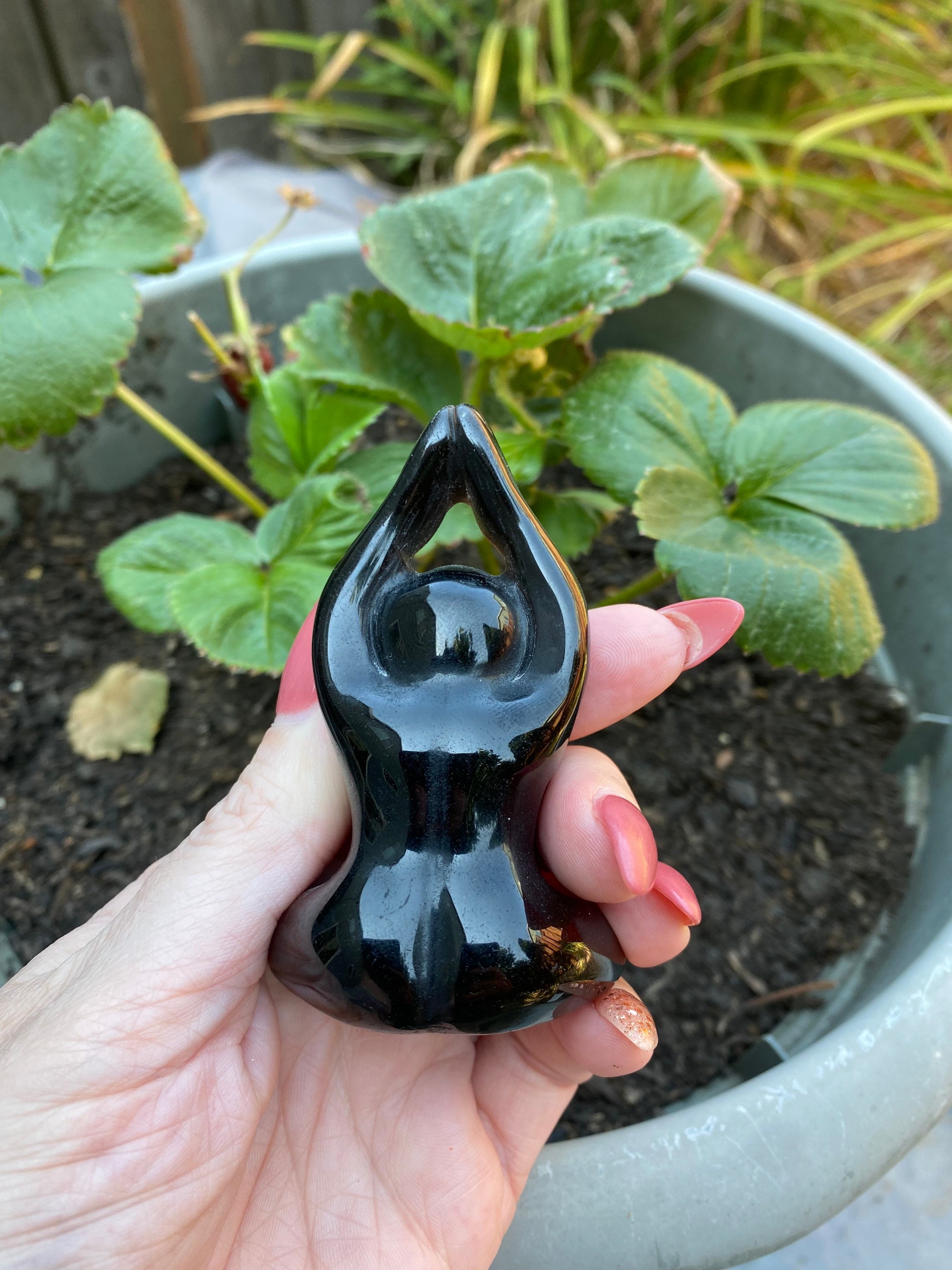 Black Obsidian Yoga Goddess Obsidian Carving Obsidian Goddess Yoga ...