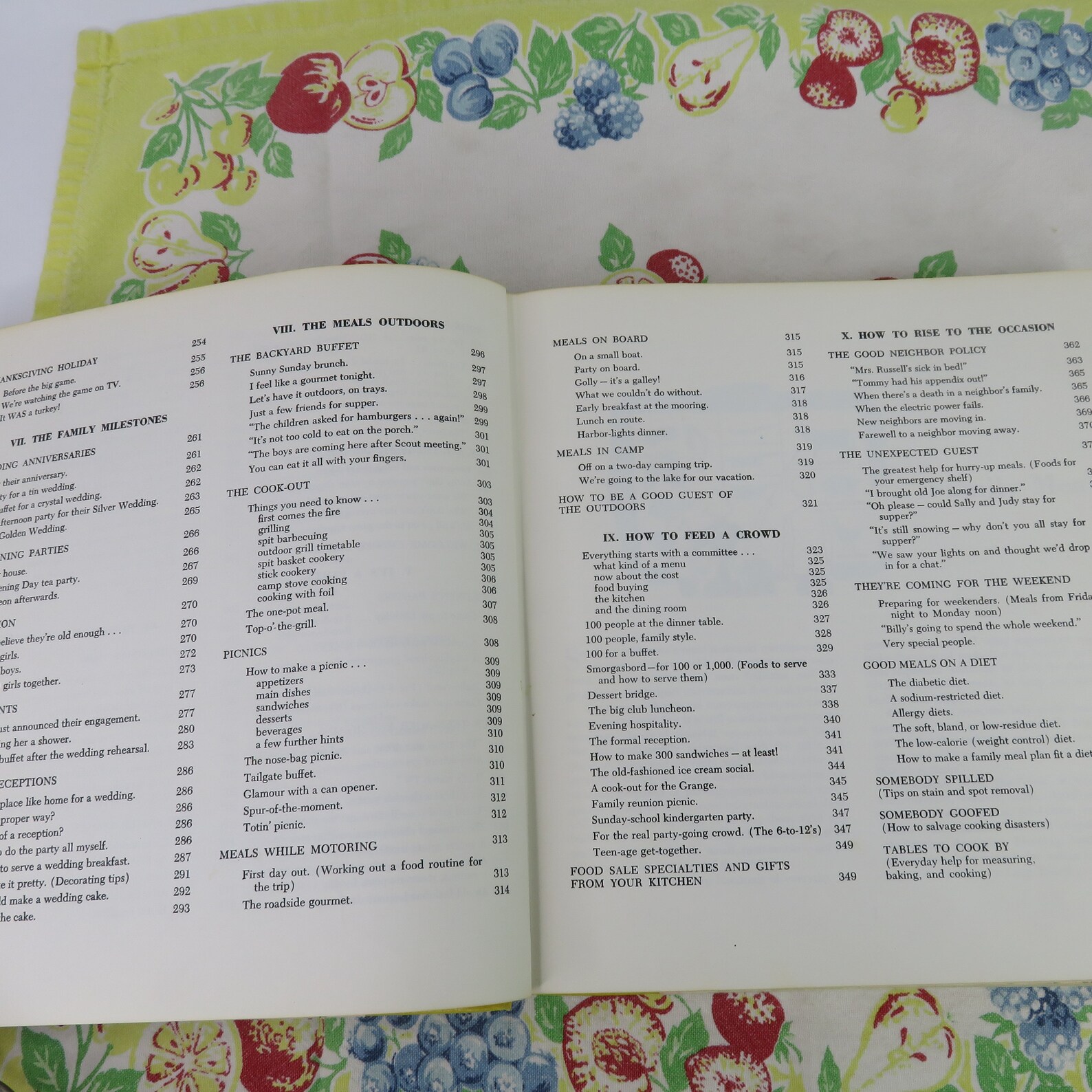 The General Foods Cookbook 1959 First Edition Illustrated Everyday and ...