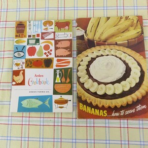 Lot of 22 Vintage Recipe Booklets and Brochures Chicken Turkey Fish ...