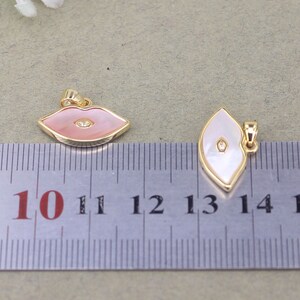 5pcs Natural White Pink Shell Lip Pendant Beads,shell Lip Charms for ...